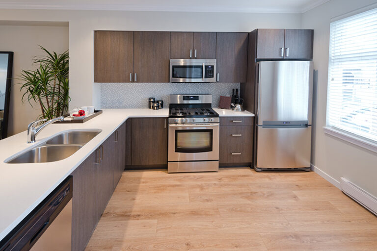 Kitchen Designs for Old Aged HomeOwners | Design Cafe