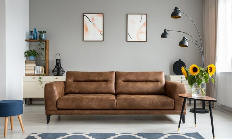 What's The Difference Between Sofa And Couch? - Design Cafe