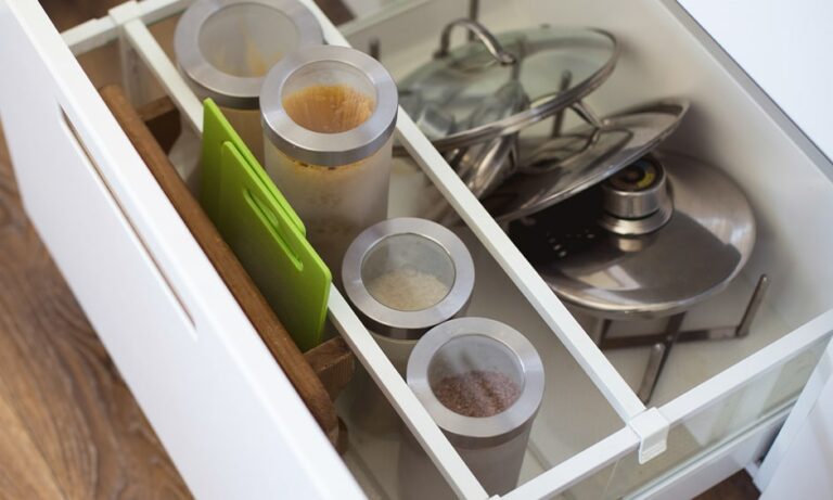 Kitchen Spice Rack Ideas For Organised Kitchen | Design Cafe