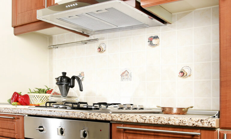 Different Types Of Kitchen Chimneys For Your Home | DesignCafe