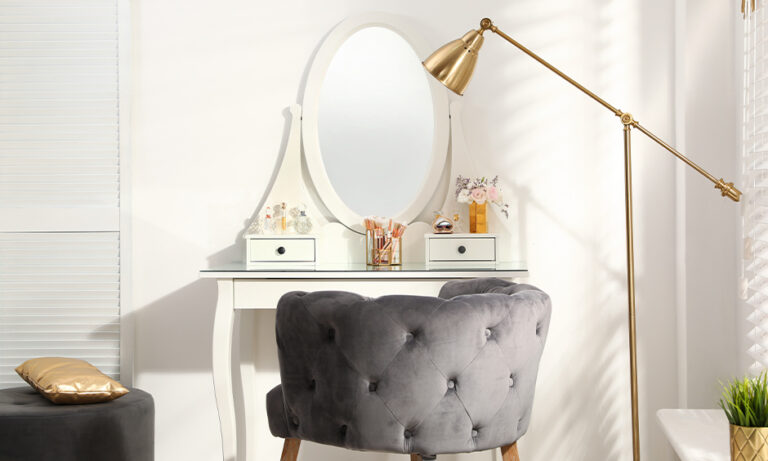 7 Dressing Table Lighting Ideas For Your Home | DesignCafe