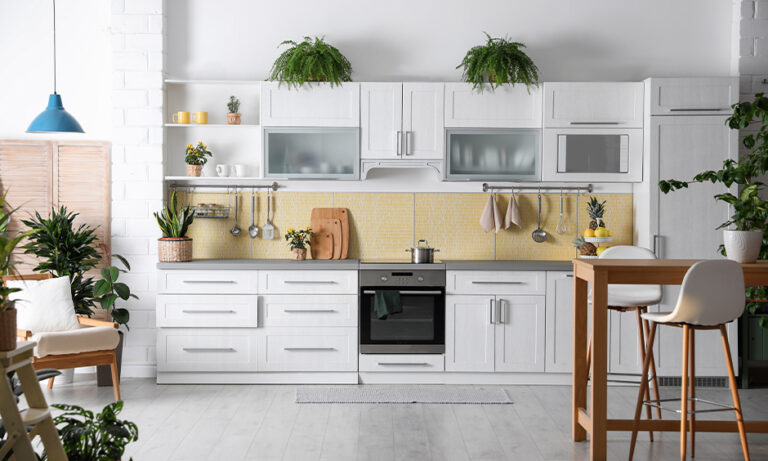 Kitchen Direction as Per Vastu For Your Home | DesignCafe