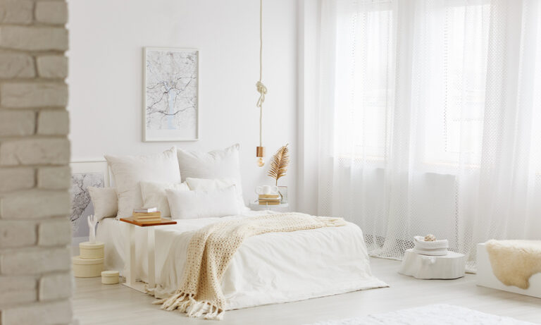 9 White Bedroom Curtain Ideas for a Fresh, Elegant Look