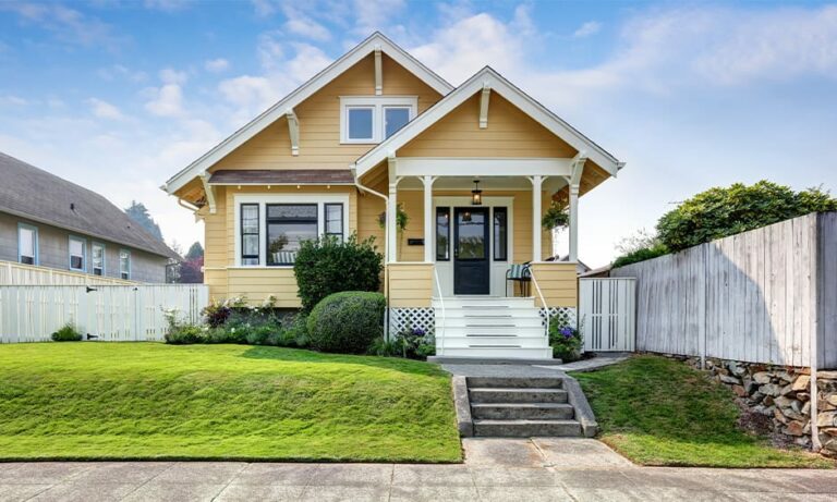 9 Best Exterior Paint Color Combinations for Homes